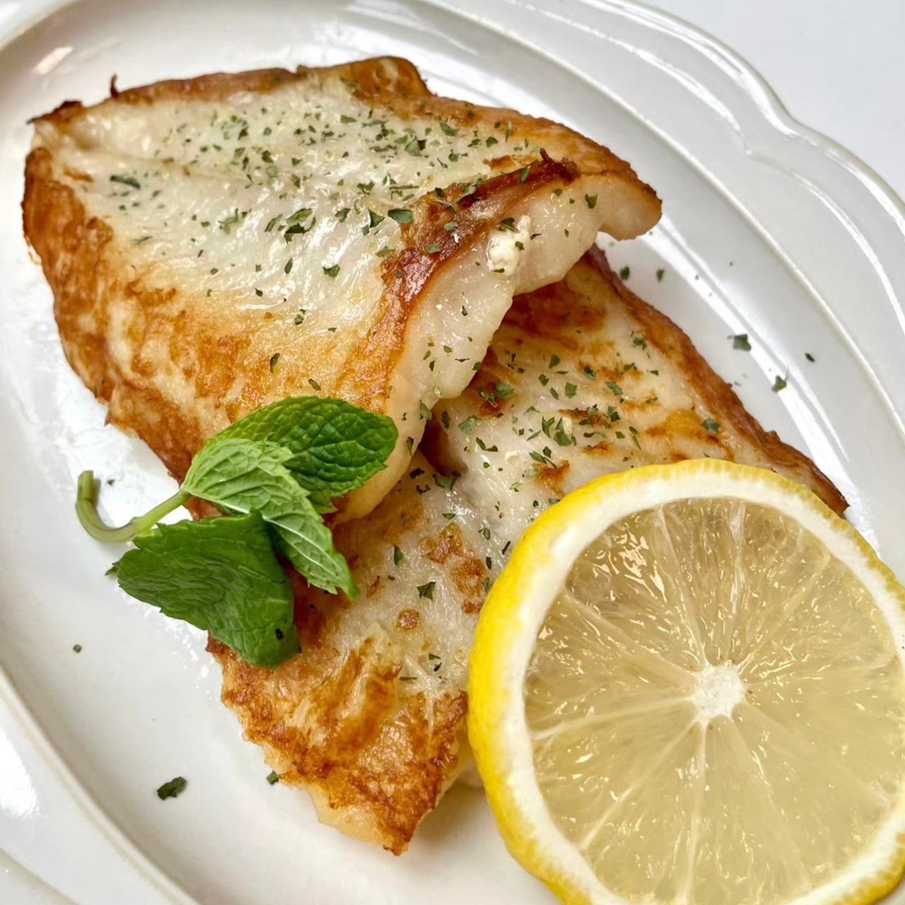 10/12 (Basa) Shatter Pack Swai fillet 100% 1/22LBS/Case ($2.49/LB) – Topfoo